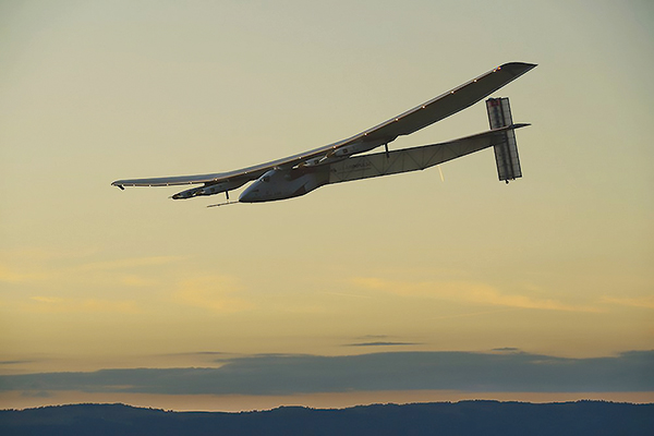 Solar Impulse 2 over halfway mark across the Atlantic – The Gulf Time ...