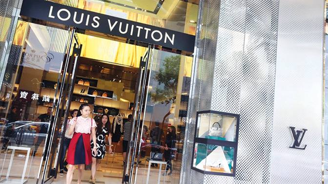 Louis Vuitton opens e-commerce store in China - The Gulf Time Newspaper