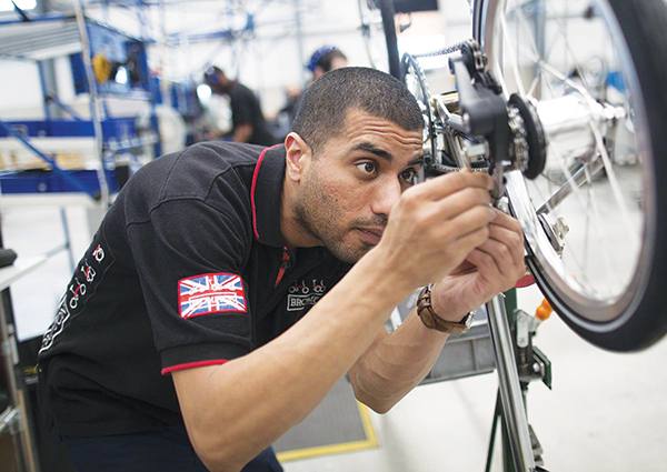 Factory production in UK hits two-decade high as exports grow – The ...