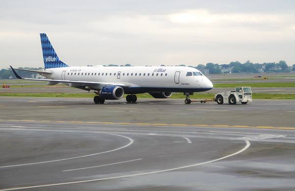 JetBlue wants you to be happy with less space – The Gulf Time Newspaper