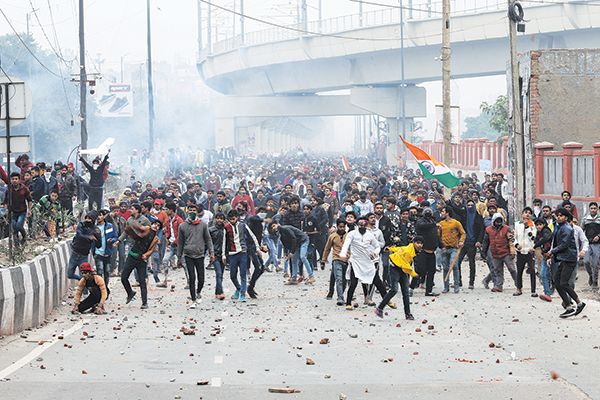 A global anarchy revival could outdo the 1960s – The Gulf Time Newspaper