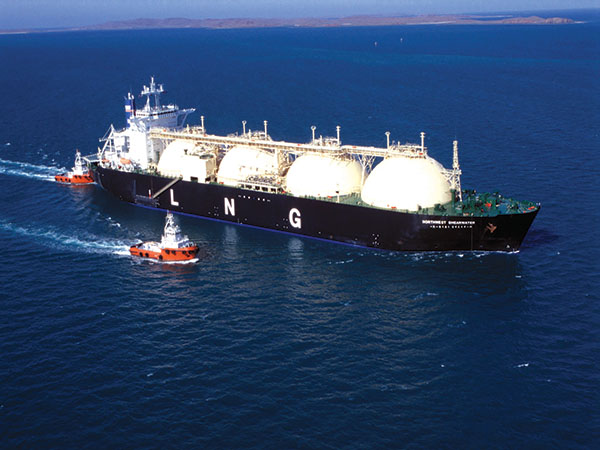 LNG surges to six-year high with cold snap in importing nations – The ...