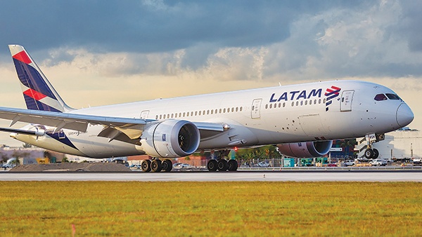Latam Airlines reaches bankruptcy deal - The Gulf Time Newspaper