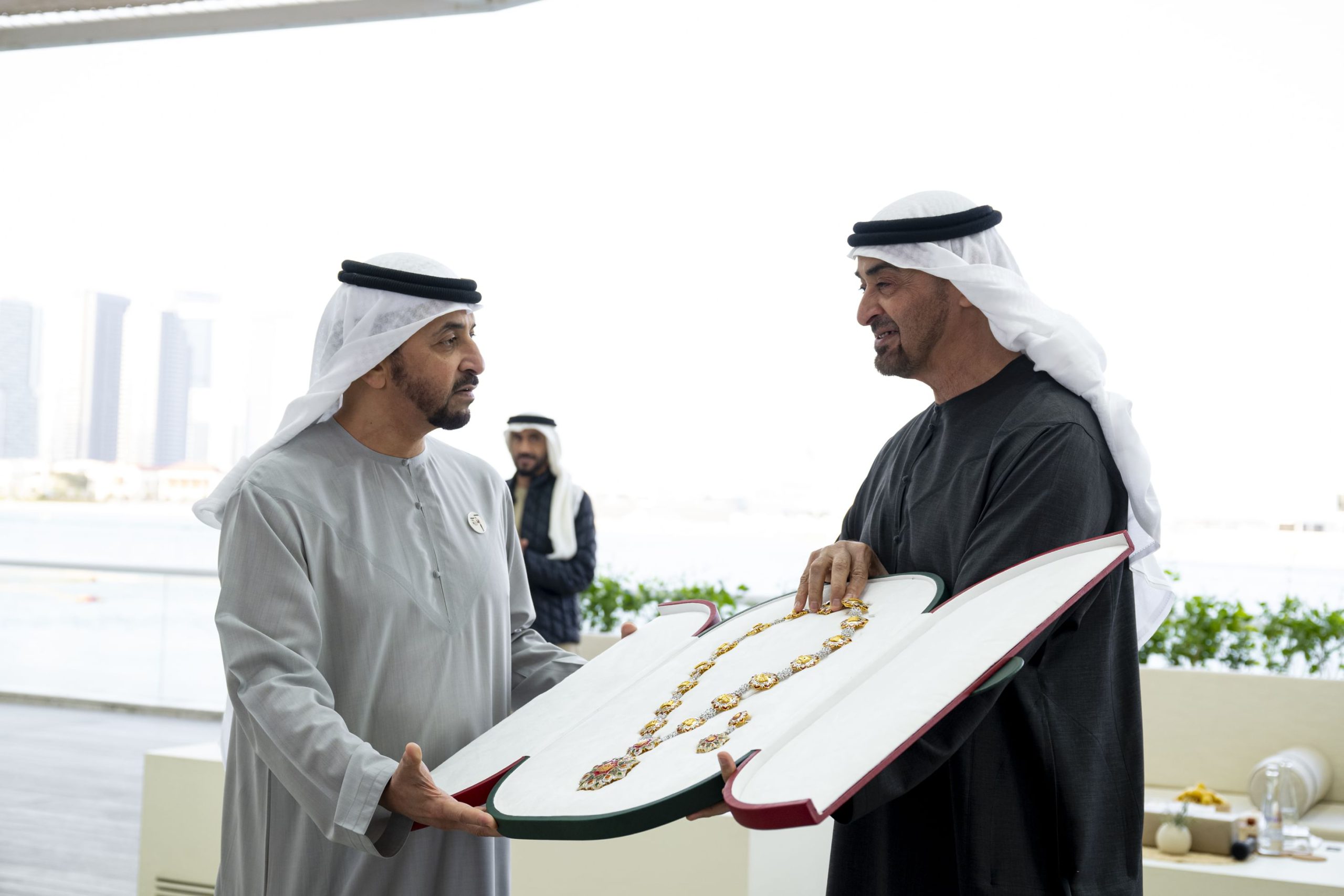 UAE President confers ‘Order of the Mother of the Nation’ on Hamdan bin ...